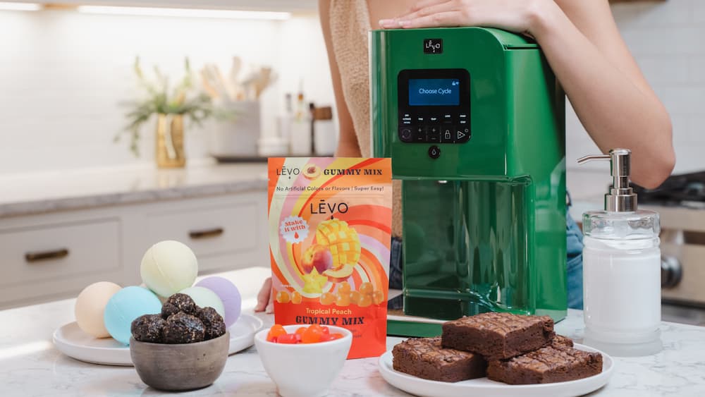 LĒVO vs. Magical Butter | Cannabutter Digest